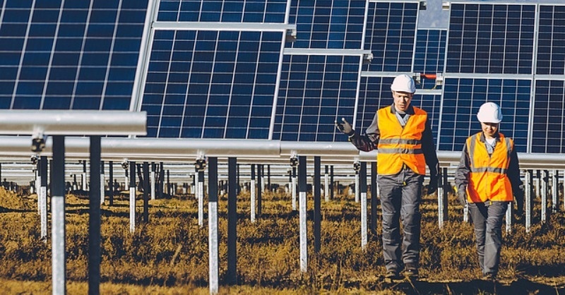 Napelemes rendszerek létesítésére – szabvány magyar nyelven